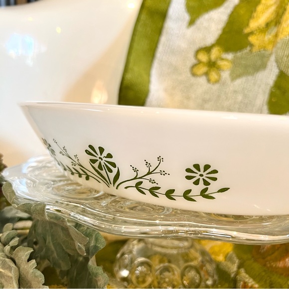 Kitchen | Vintage Oval Pyrex Glasbake Green Crazy Daisy Divided ...